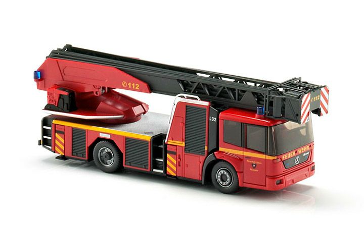 ヴィーキング Wiking 062703 1/87 Fire service vehicle Luebeck DL 32 (メルセデスベンツ ...